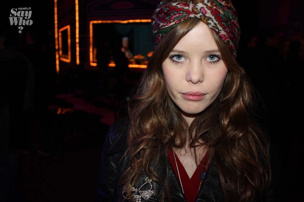 Lou Lesage | the Fashion Spot